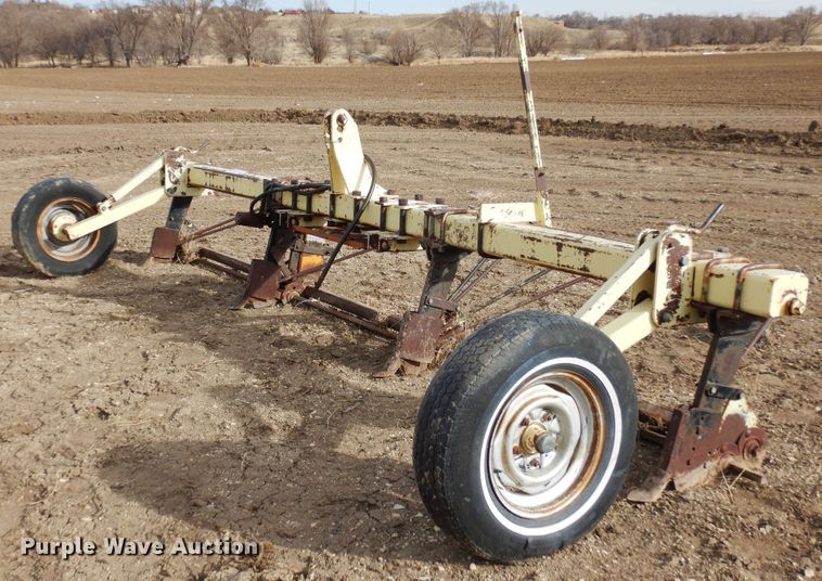 Hamby 1020 rod weeder in La Junta, CO | Item DF4728 sold | Purple Wave