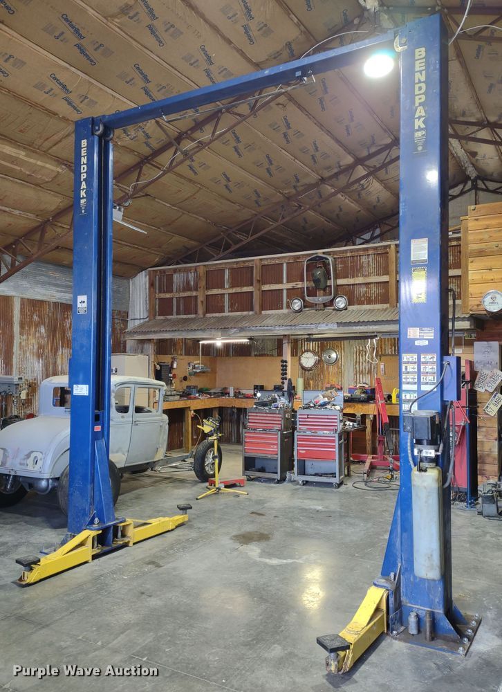 Bend Pak XPR-12C automotive lift in Butler, MO | Item DR8280 sold ...