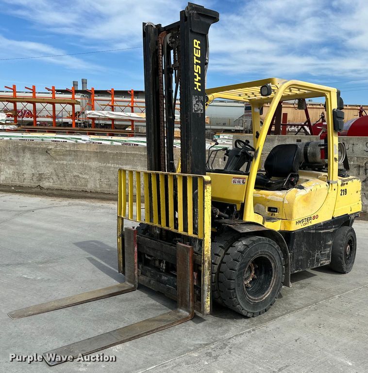 Hyster 80 forklift in Broken Arrow, OK | Item LR9550 sold | Purple Wave