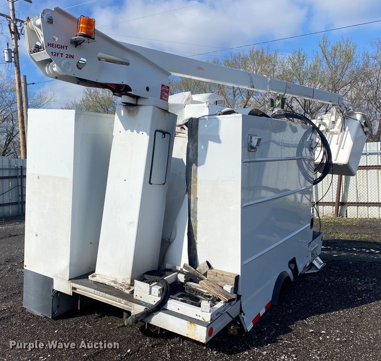 ETI SB108BB96B42S bucket truck bed in Collinsville, OK | Item KB9564 ...