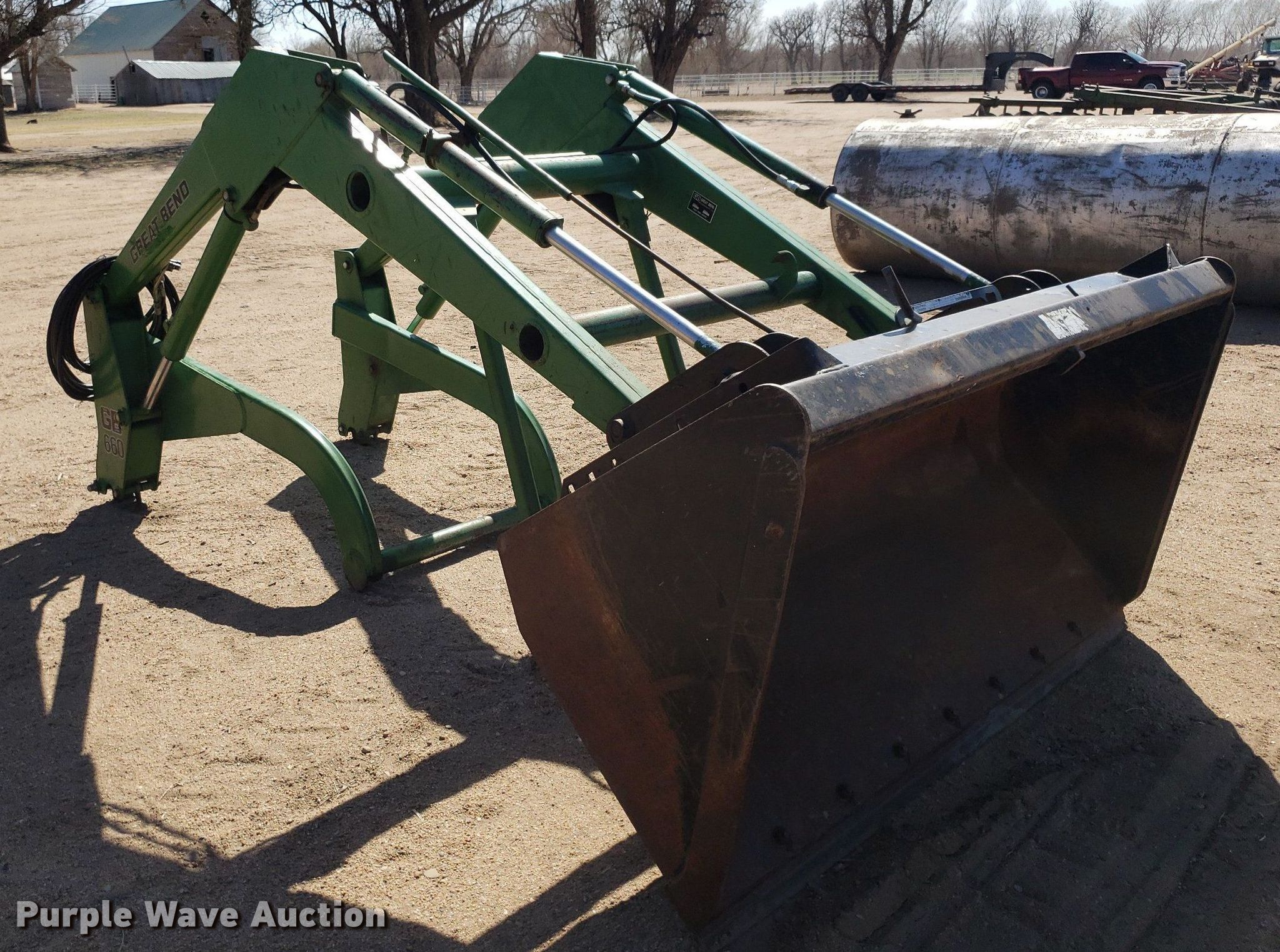 Great Bend 660 loader bucket in Kinsley, KS | Item LT9705 sold | Purple ...