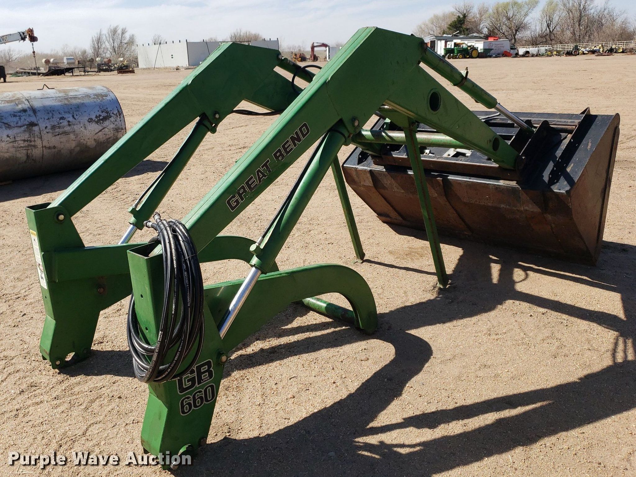 Great Bend 660 loader bucket in Kinsley, KS | Item LT9705 sold | Purple ...