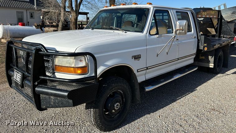 1995 Ford F350 Crew Cab flatbed pickup truck in Bucklin, KS | Item ...