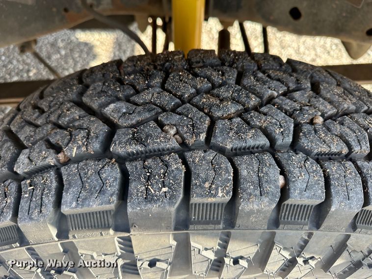 1995 Ford F350 Crew Cab flatbed pickup truck in Bucklin, KS | Item ...