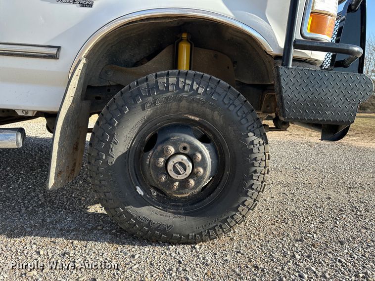 1995 Ford F350 Crew Cab flatbed pickup truck in Bucklin, KS | Item ...