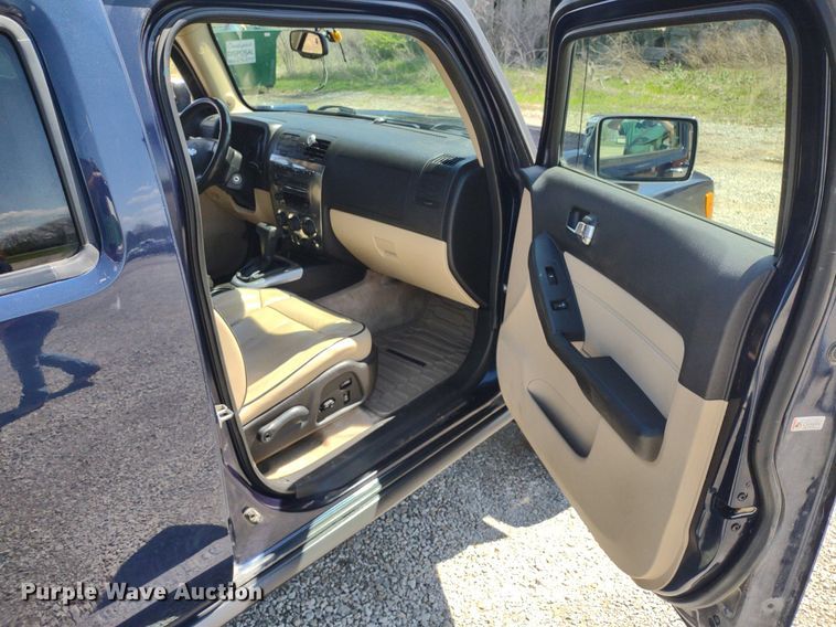 2007 Hummer H3 SUV in Butler, MO | Item LL9057 sold | Purple Wave