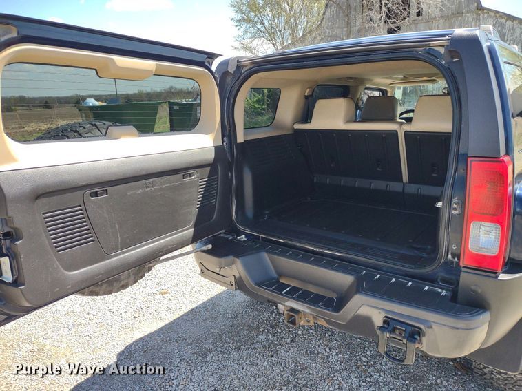 2007 Hummer H3 SUV in Butler, MO | Item LL9057 sold | Purple Wave