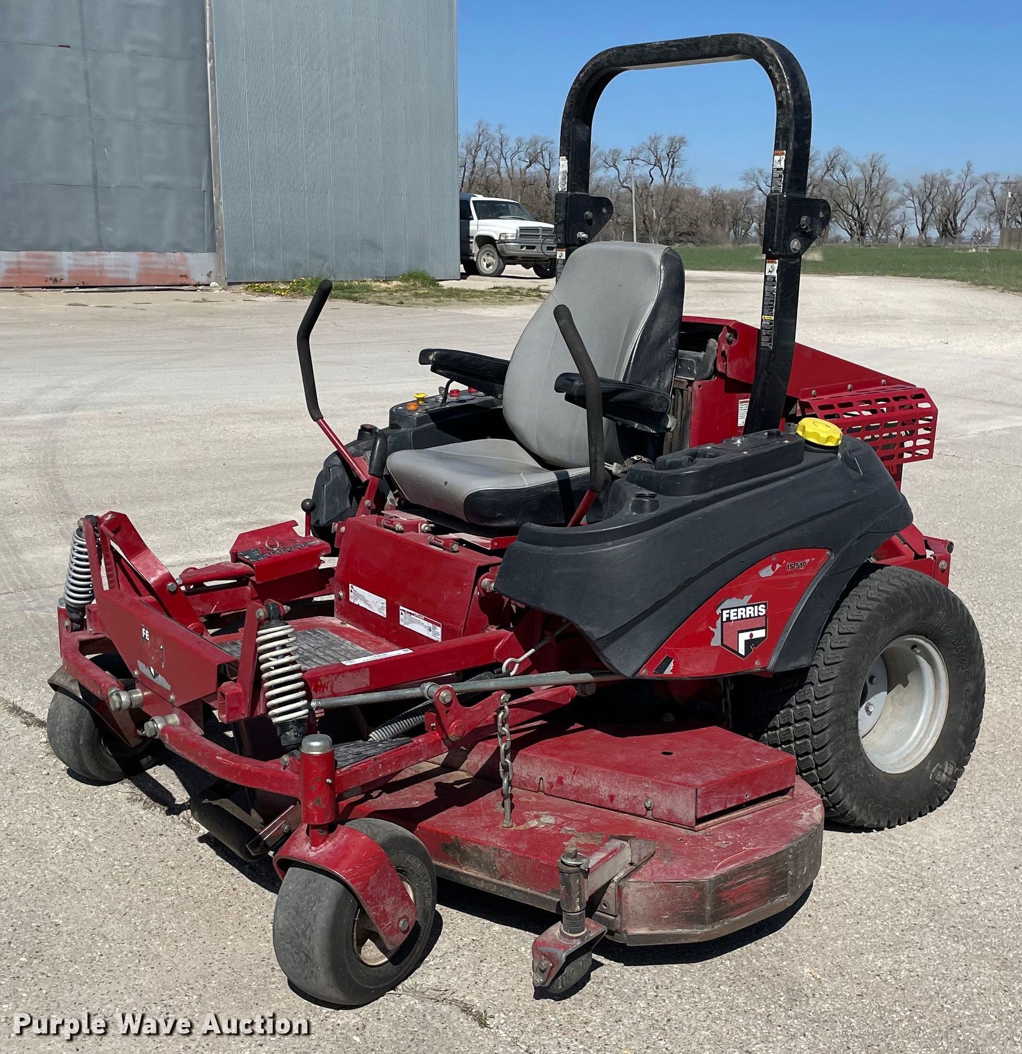 Ferris 5900602 ZTR lawn mower in Herington, KS | Item LT9595 sold ...