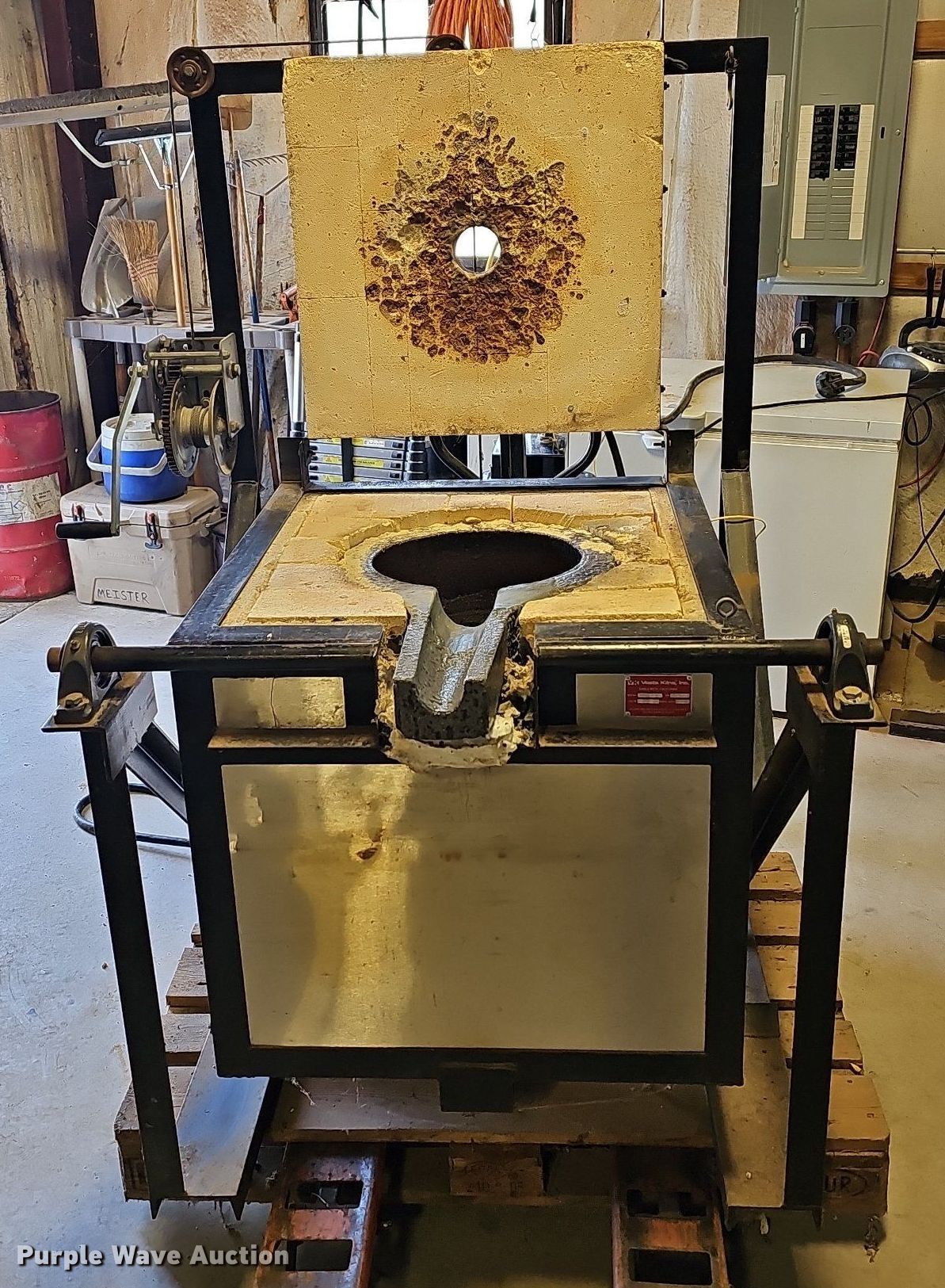 Vcella TL225 kiln in Carthage, MO | Item MB9942 sold | Purple Wave