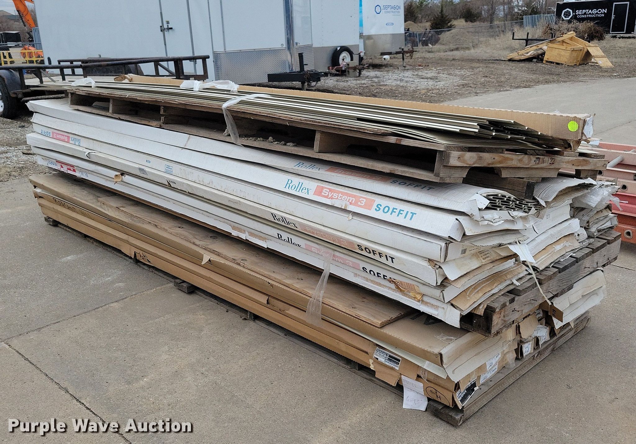 Rollex System 3 siding in Grimes, IA | Item MO9608 sold | Purple Wave