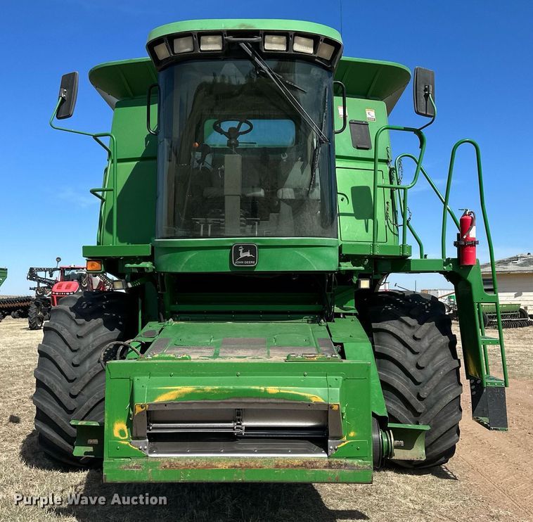 2001 John Deere 9750 STS combine in Jetmore, KS | Item DN6375 sold ...