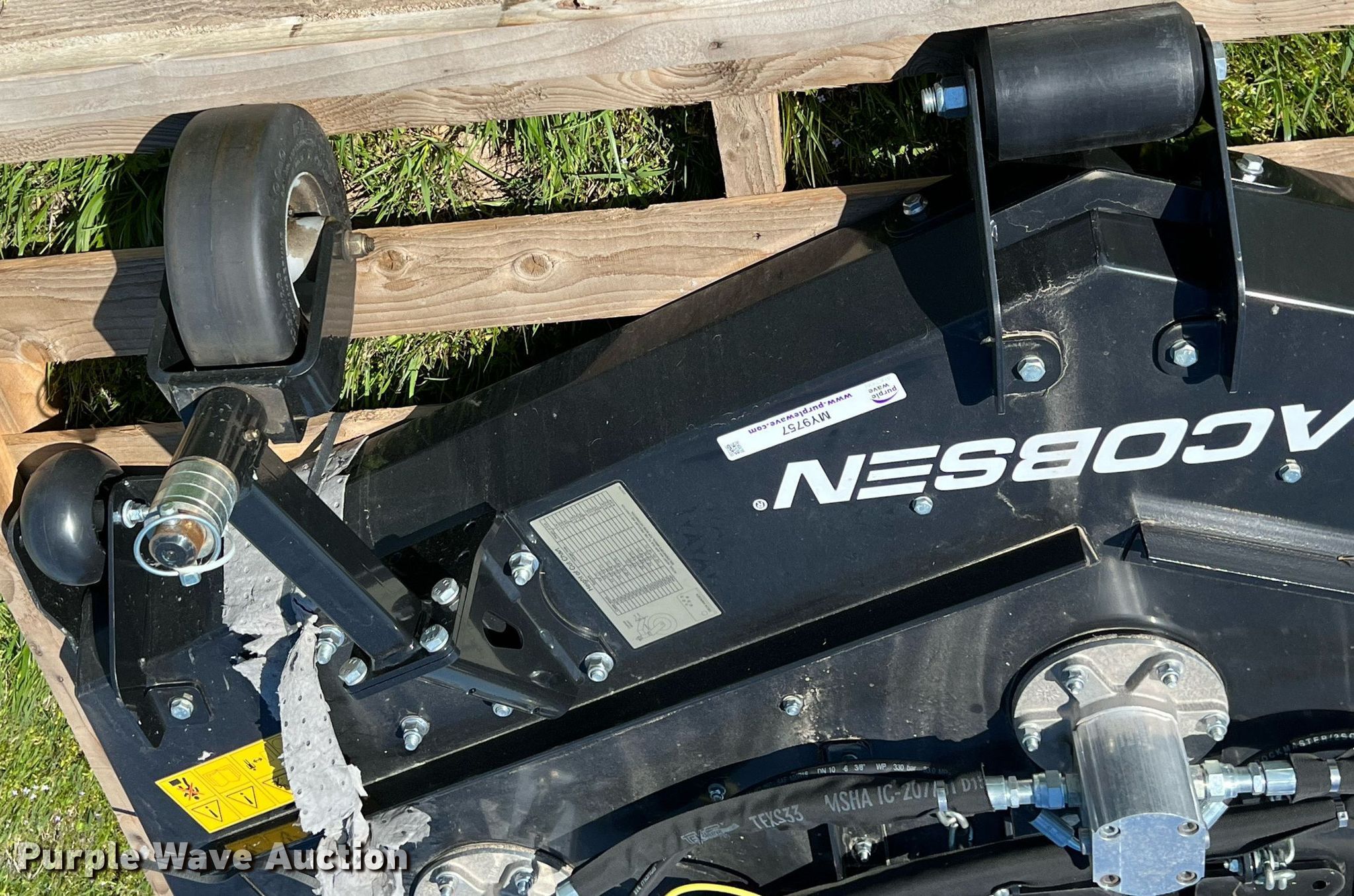 Jacobsen Turfcat mower deck in Chouteau, OK | Item MY9757 sold | Purple ...
