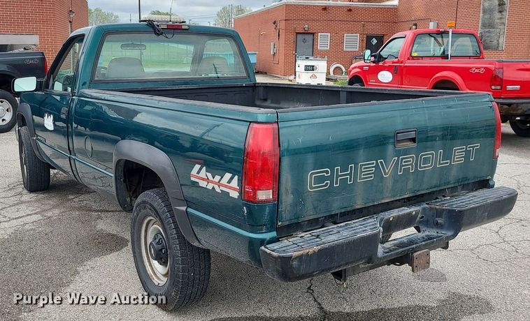 1997 Chevrolet K2500 pickup truck in North Kansas City, MO | Item ...