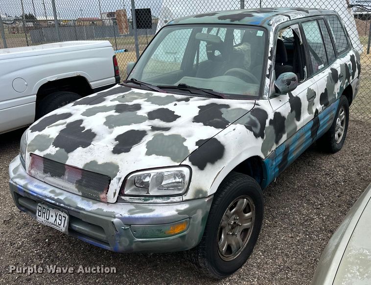 2000 Toyota RAV4 SUV in Oakley, KS | Item KL9224 sold | Purple Wave