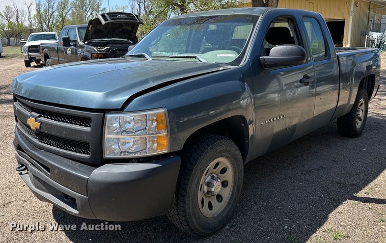 2011 Chevrolet Silverado 1500 Ext. Cab pickup truck in Dodge City, KS ...