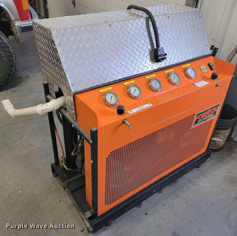 Poseidon SCBA air compressor in Hawarden, IA | Item ML9300 sold ...