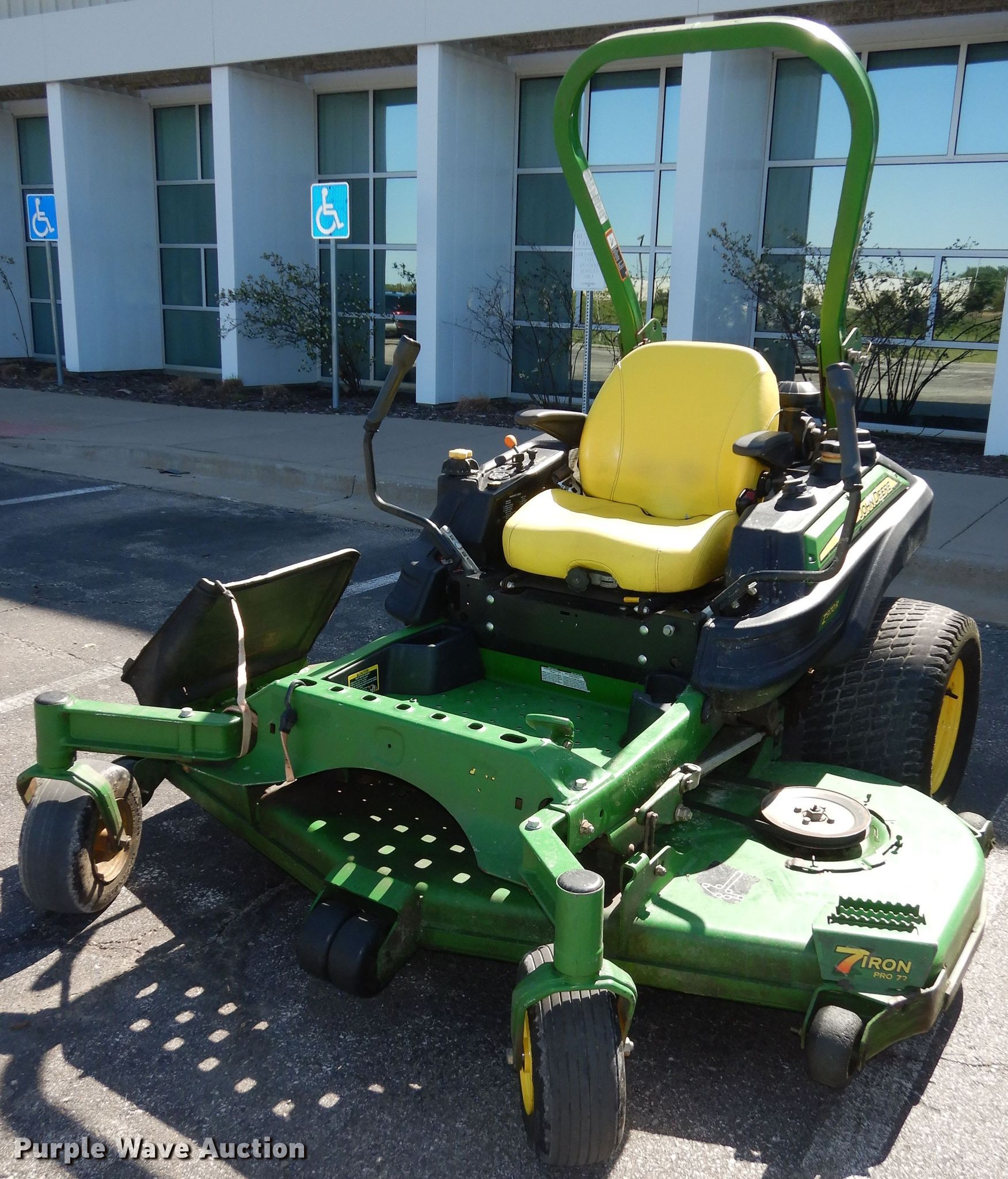 John Deere Z970R ZTR lawn mower in New Century, KS | Item IB9813 sold ...