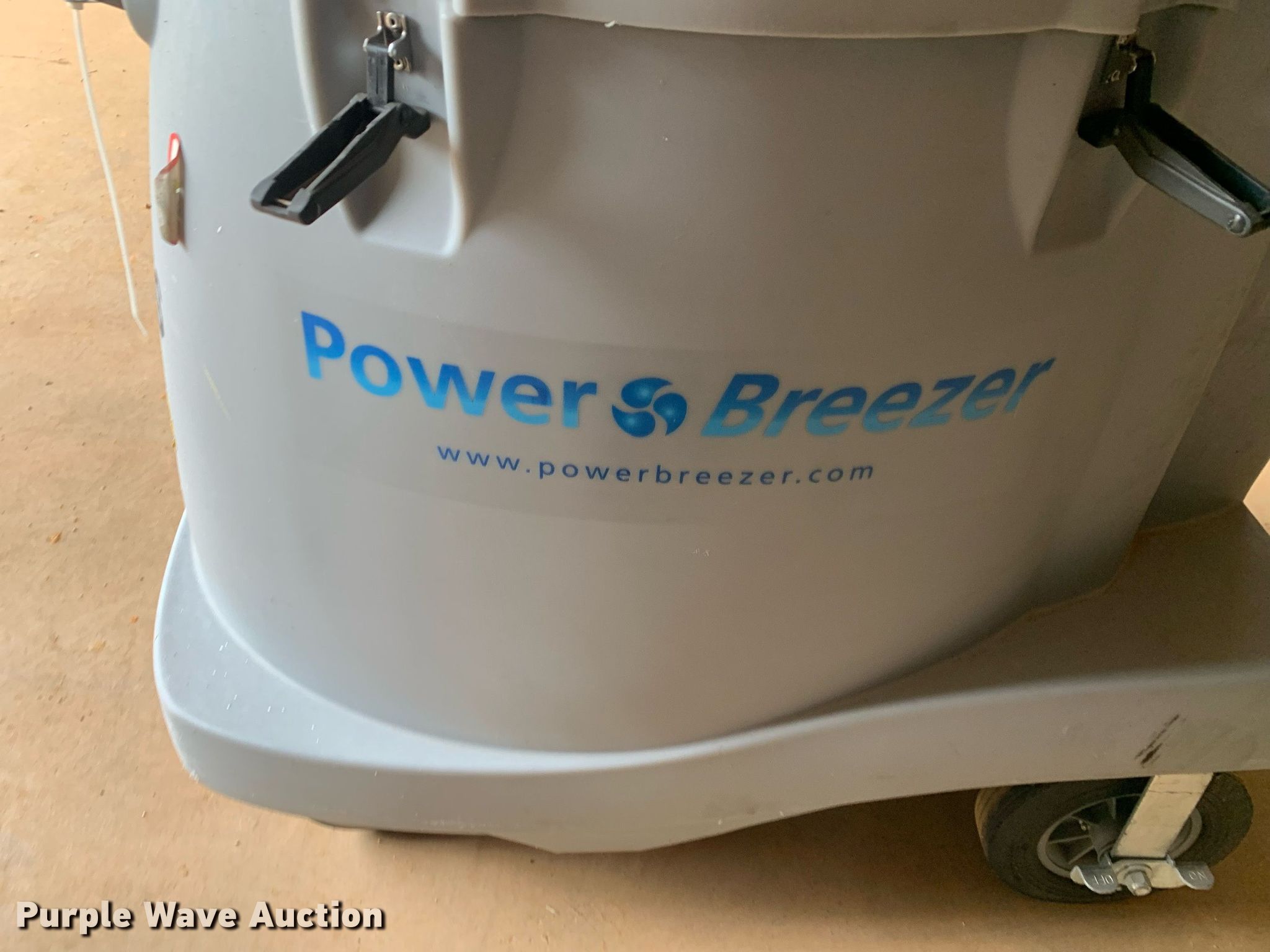 Power Breezer PB10-A-1G V6 misting fan in Henderson, TX | Item LH9599 ...