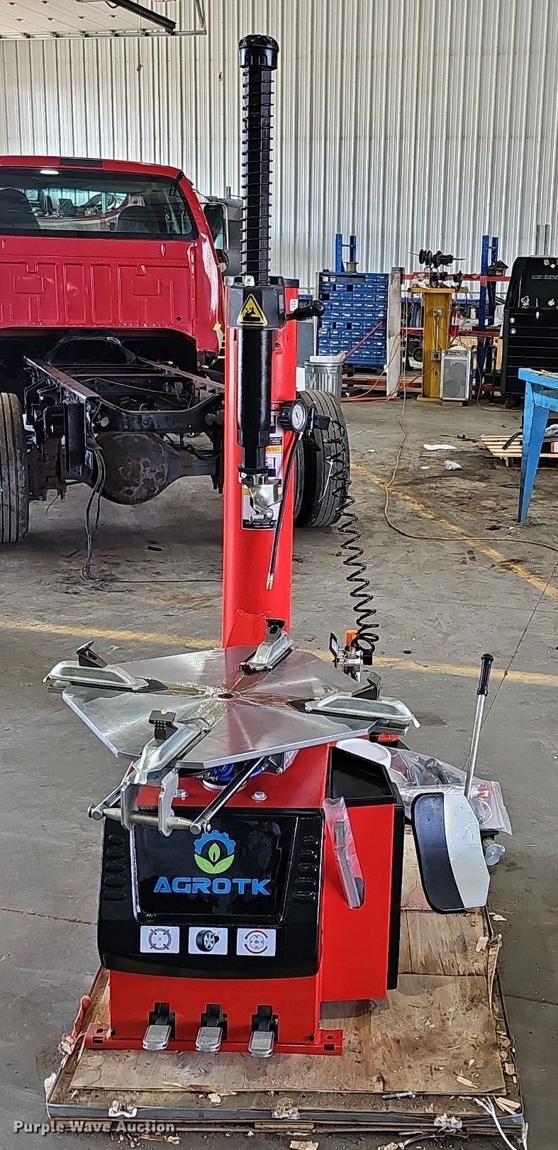 2023 Agrotk ATK-TC24 tire machine in Waterloo, NE | Item MD9824 sold ...