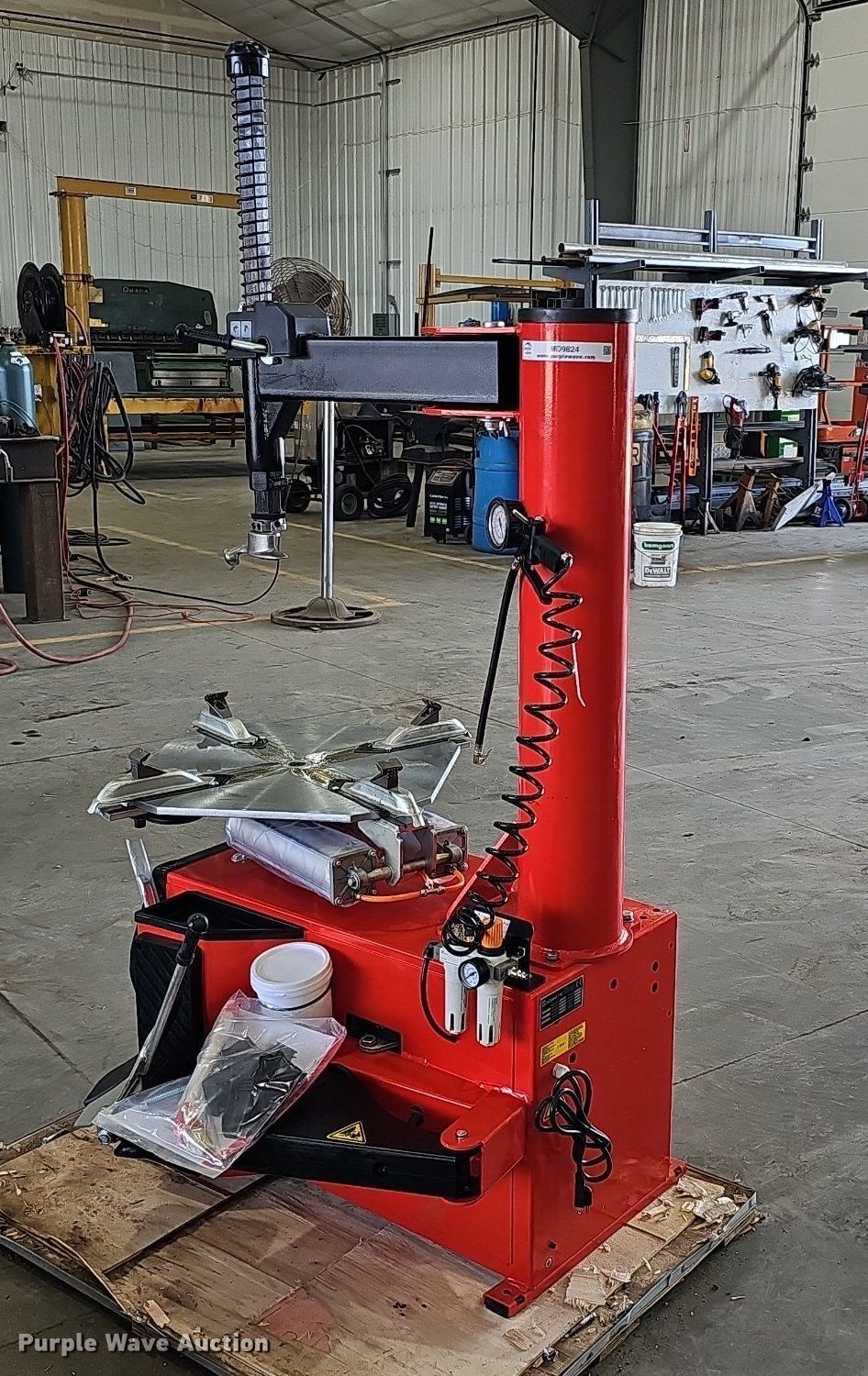 2023 Agrotk ATK-TC24 tire machine in Waterloo, NE | Item MD9824 sold ...