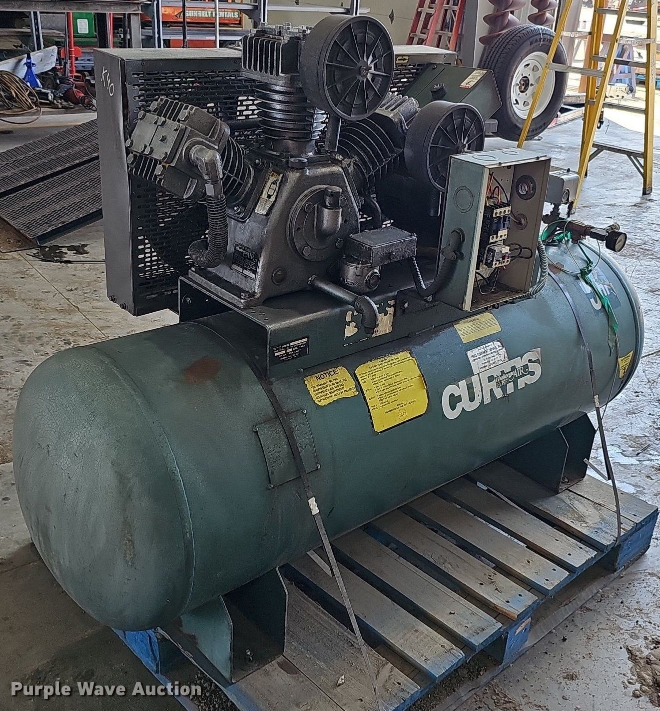 Curtis Challenge Air 5HT8UP-A3 air compressor in Waterloo, NE | Item ...