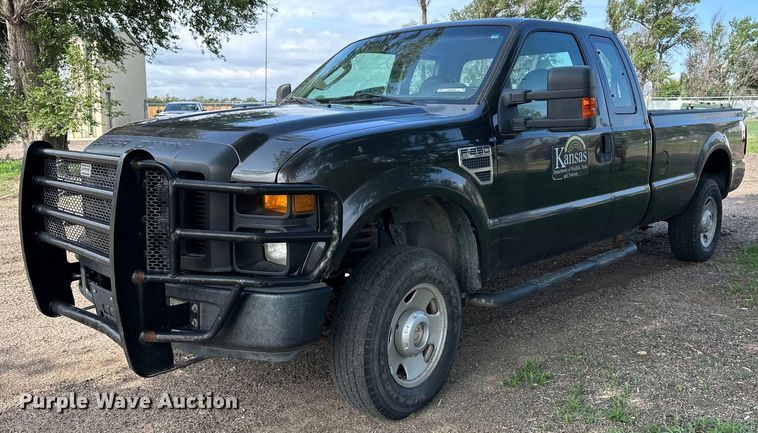2008 Ford F250 Super Duty SuperCab pickup truck in Dodge City, KS ...