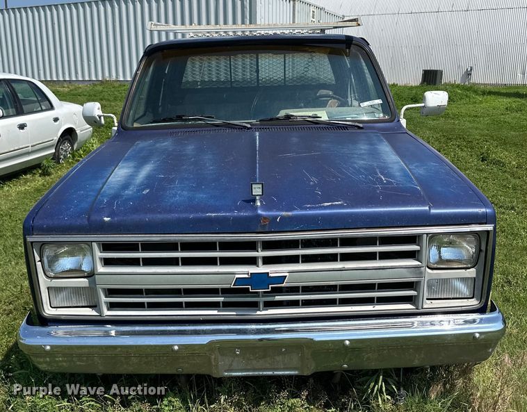 1987 Chevrolet R30 Custom Deluxe Crew Cab pickup truck in Larned, KS ...