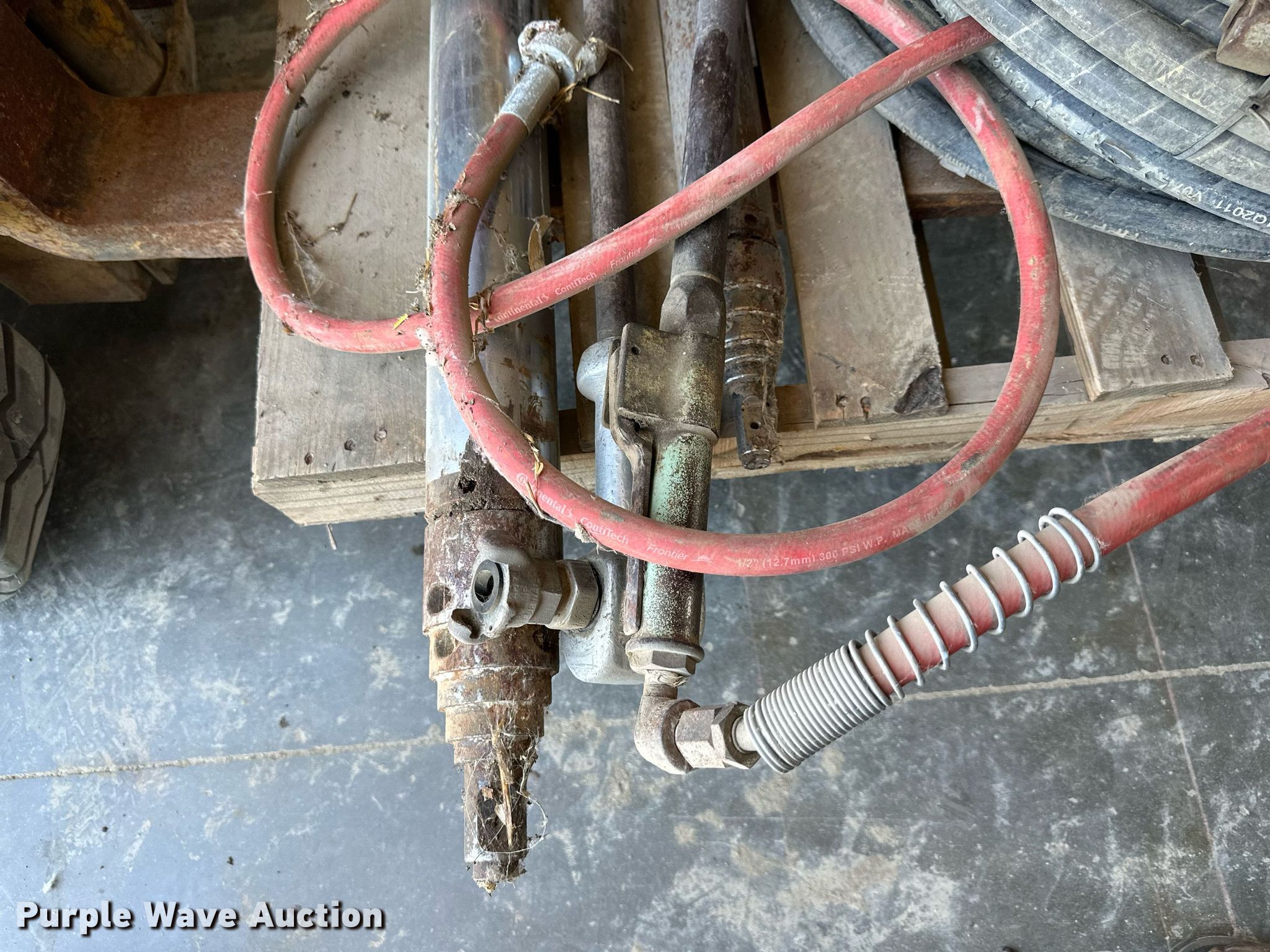 Pneumatic tools in Saint Joseph, MO | Item LP9993 sold | Purple Wave