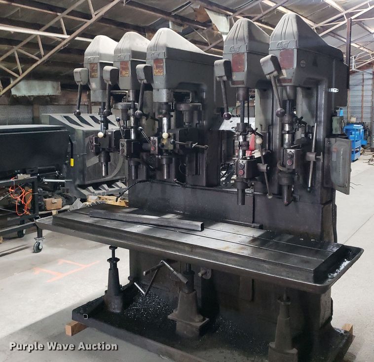 Avey drill press in Harper, KS | Item DP8024 sold | Purple Wave