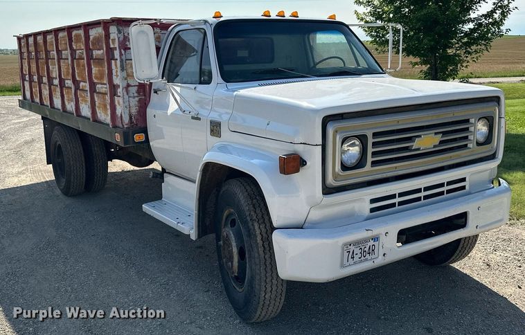 1989 GMC C60 grain truck in Miltonvale, KS | Item HU9383 sold | Purple Wave