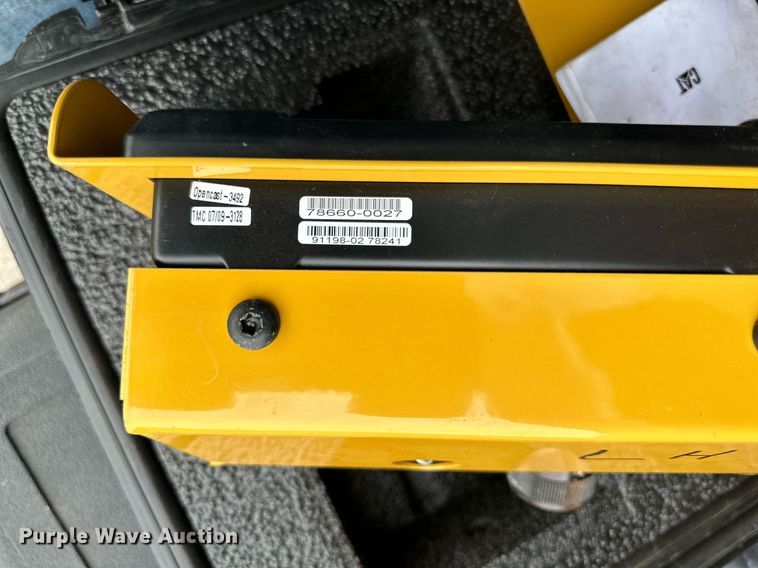 Caterpillar slope and grade control system in Leavenworth, KS | Item ...