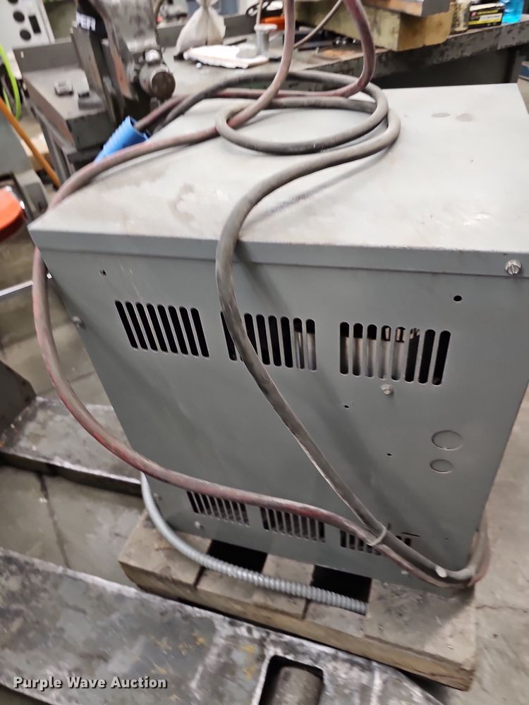 Crown CEN80 forklift charger in Manhattan, KS | Item NX9687 sold ...