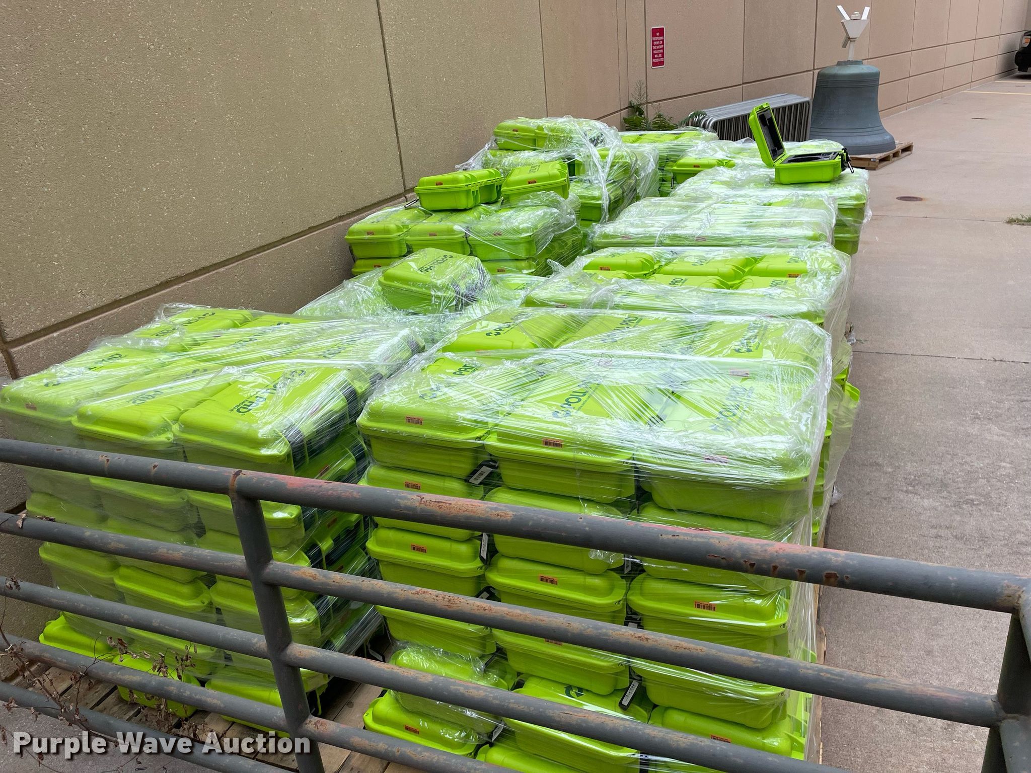 Approximately 390 Knowink Poll Pad cases in Wichita, KS | Item LS9463 ...