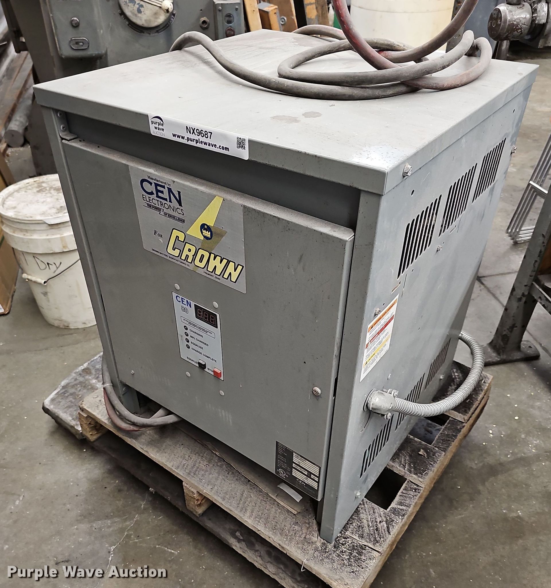 Crown CEN80 forklift charger in Manhattan, KS | Item NX9687 sold ...