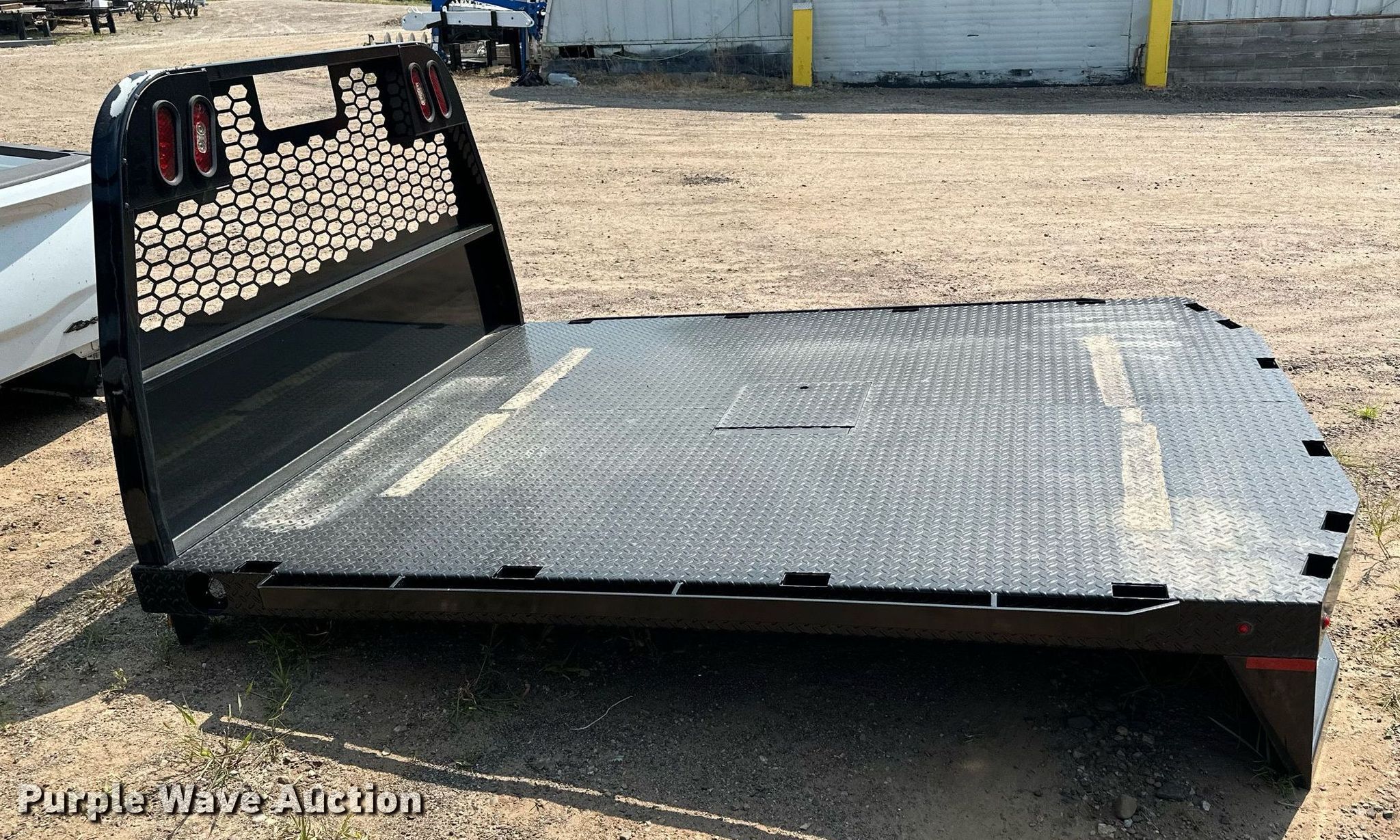 Knapheide PGNB-868-F flatbed in Saint Paul, MN | Item AF9627 sold ...