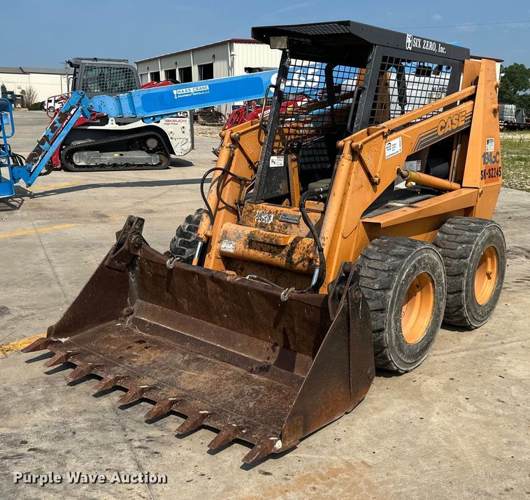 2001 Case 1845C skid steer loader in Topeka, KS | Item DS2073 sold | Purple Wave
