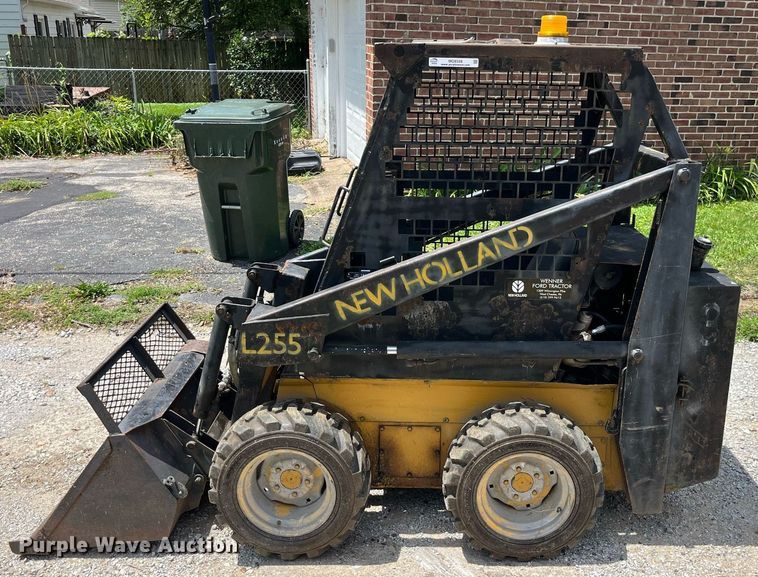 1996 New Holland L255 skid steer loader in Keokuk, IA | Item MG9349 ...