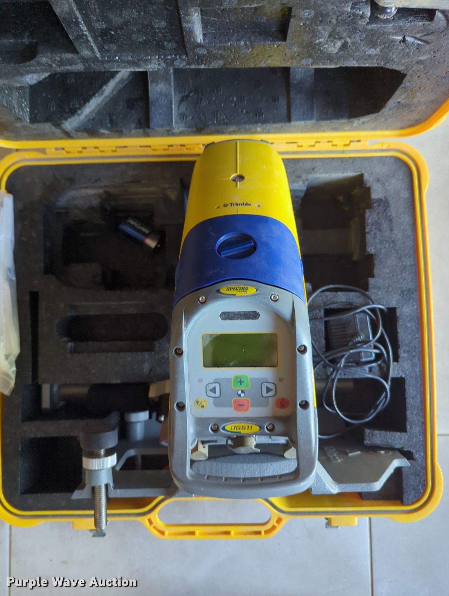 Spectra DG511 laser in Oklahoma City, OK | Item DR6989 sold | Purple Wave