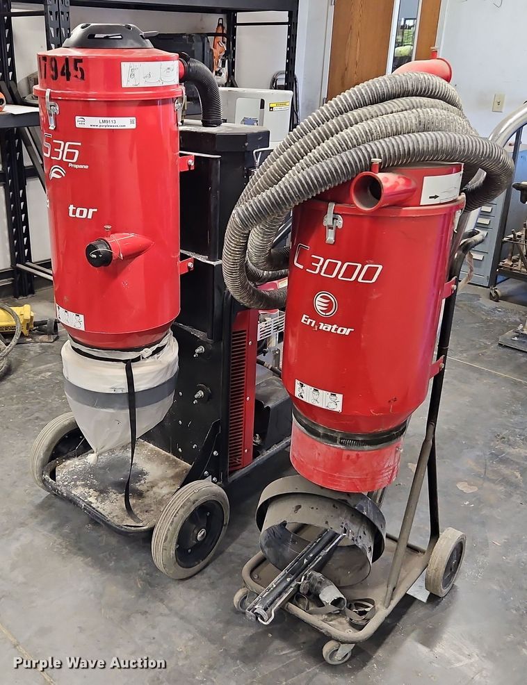 Husqvarna S36 dust extractor in Olathe, KS | Item LM9113 sold | Purple Wave