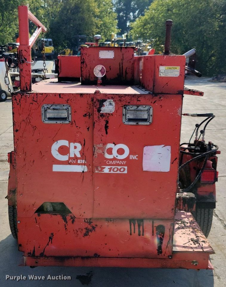 2009 Crafco EZ Pour 100 D pothole patcher in Des Moines, IA | Item DN4069 sold | Purple Wave