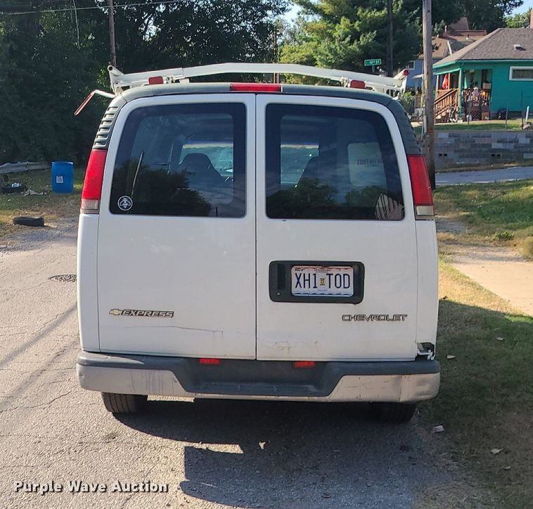 1997 Chevrolet Express 3500 van in Kansas City, MO | Item MJ9352 sold ...