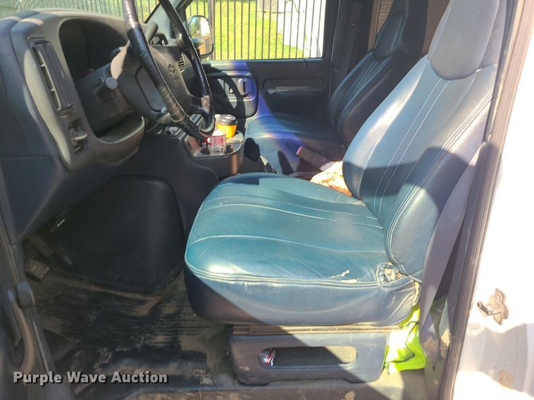 1997 Chevrolet Express 3500 van in Kansas City, MO | Item MJ9352 sold ...