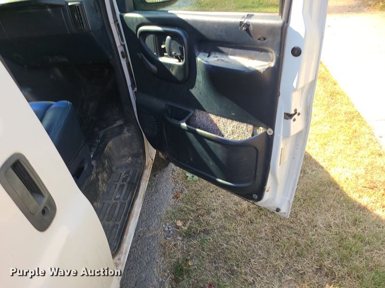 1997 Chevrolet Express 3500 van in Kansas City, MO | Item MJ9352 sold ...