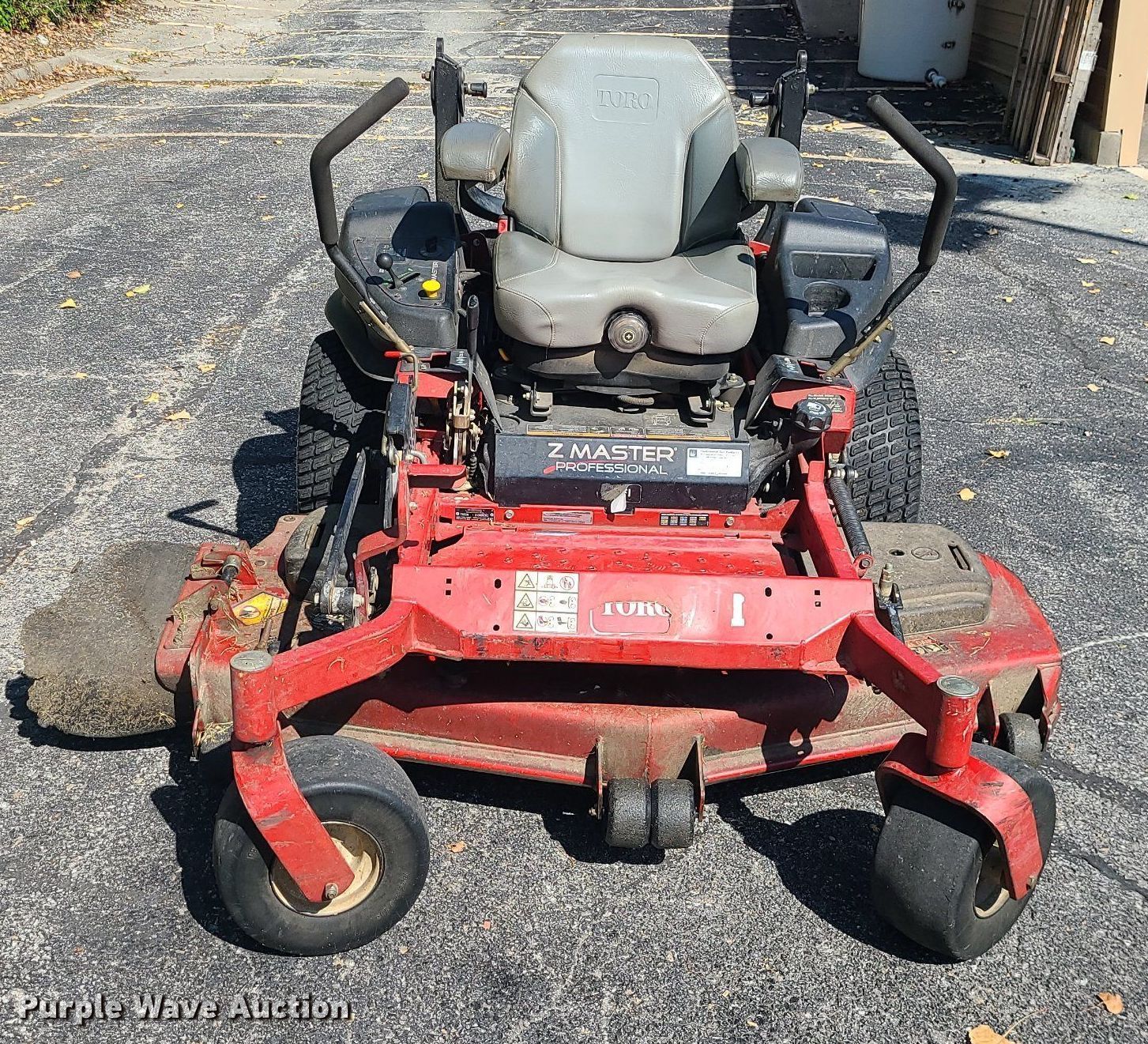 Toro Z Master 6000 Series ZTR lawn mower in Raytown, MO | Item MJ9397 ...