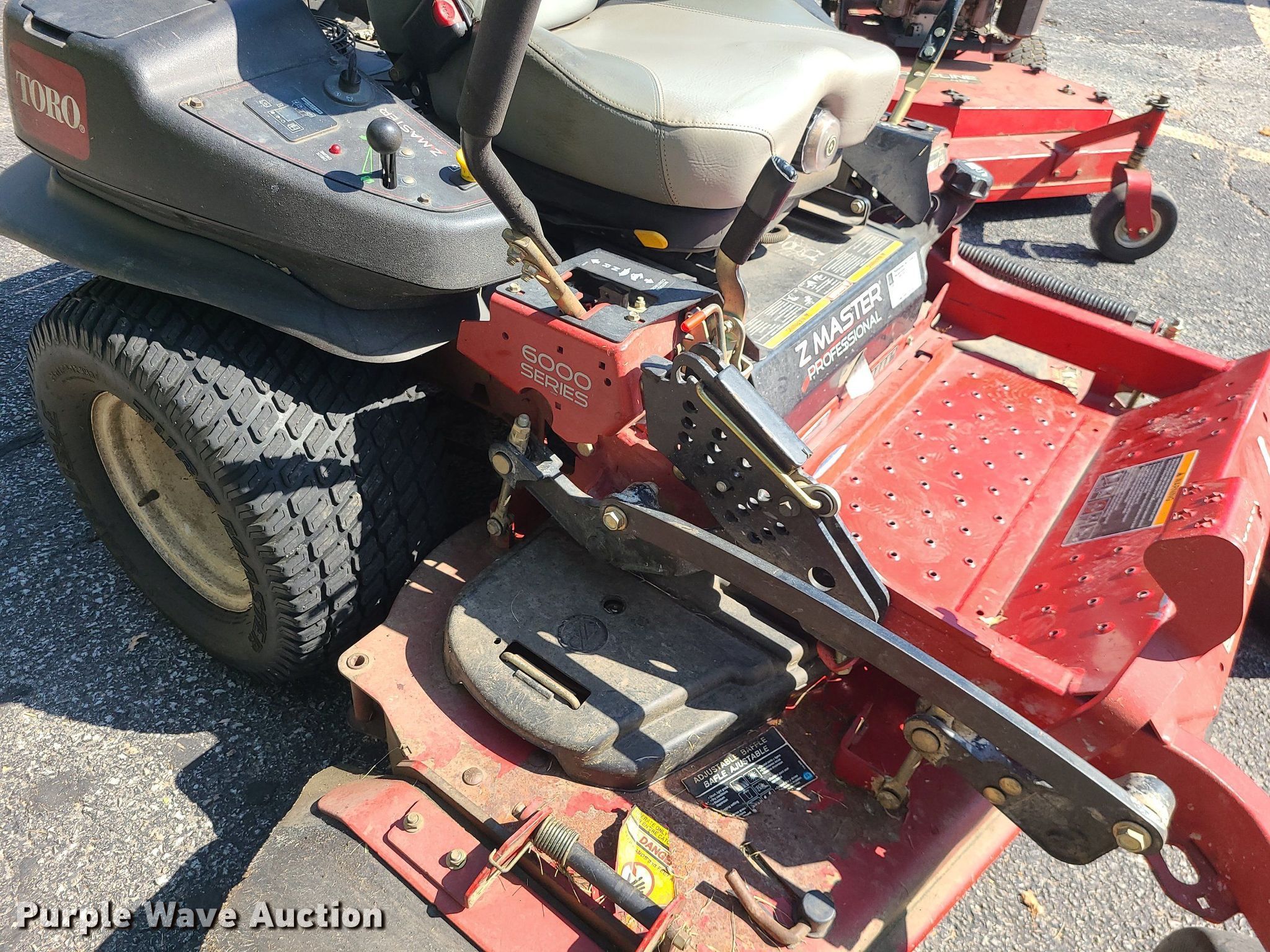 Toro Z Master 6000 Series ZTR lawn mower in Raytown, MO | Item MJ9397 ...