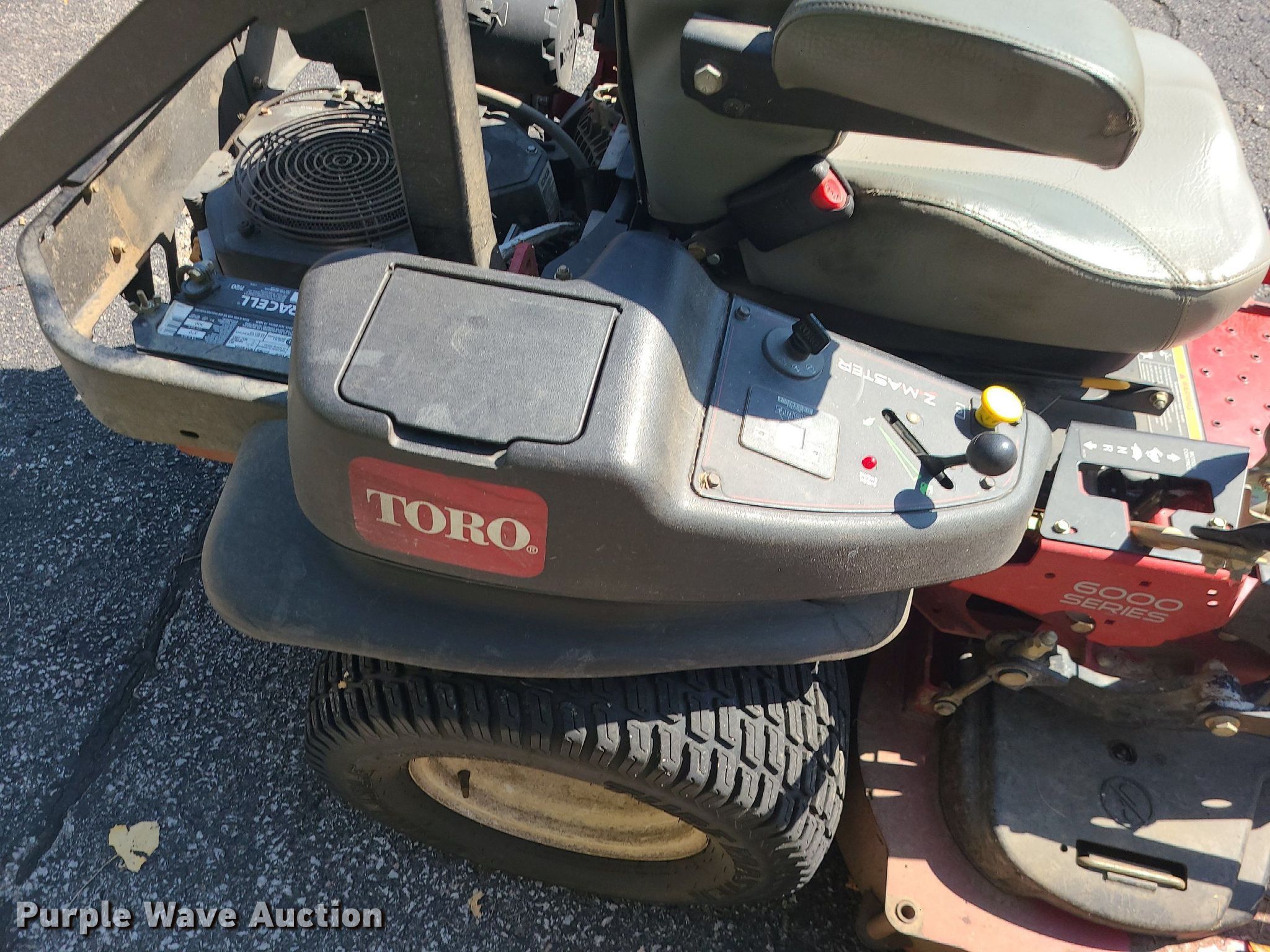 Toro Z Master 6000 Series ZTR lawn mower in Raytown, MO | Item MJ9397 ...