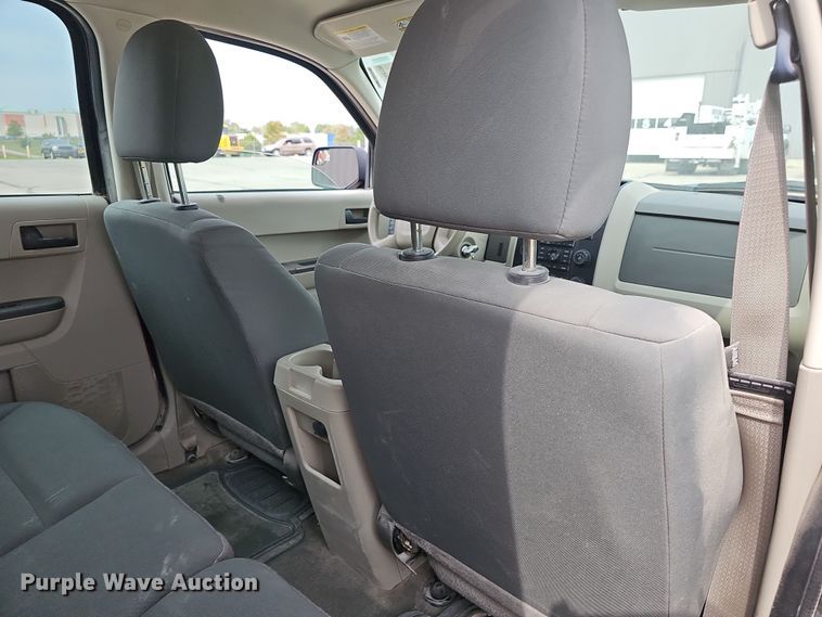 2012 Ford Escape XLS SUV in Lawrence, KS | Item DN8726 sold | Purple Wave