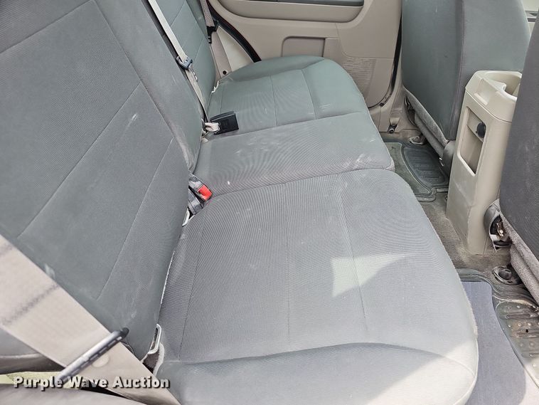 2012 Ford Escape XLS SUV in Lawrence, KS | Item DN8726 sold | Purple Wave