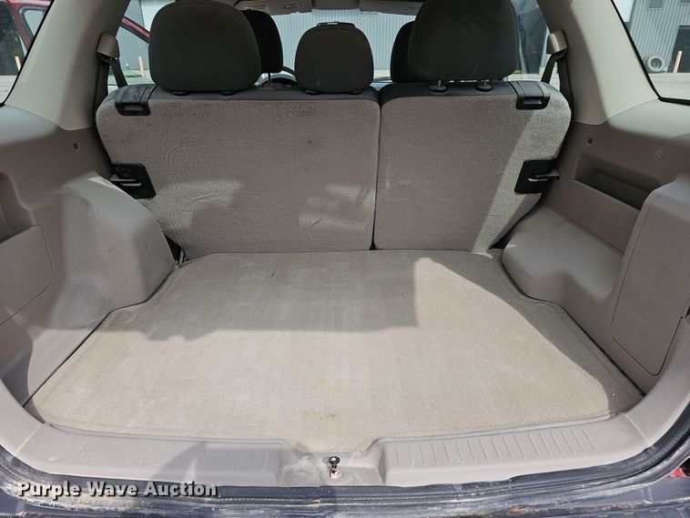 2012 Ford Escape XLS SUV in Lawrence, KS | Item DN8726 sold | Purple Wave