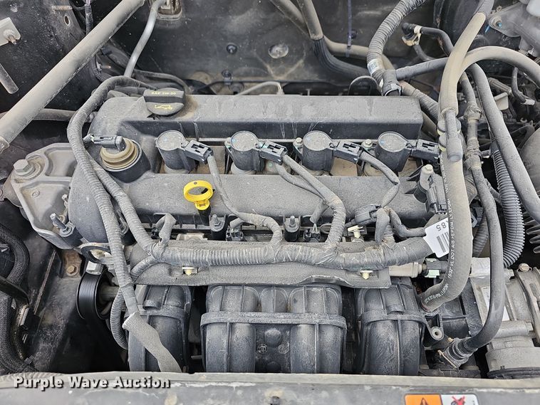 2012 Ford Escape XLS SUV in Lawrence, KS | Item DN8726 sold | Purple Wave